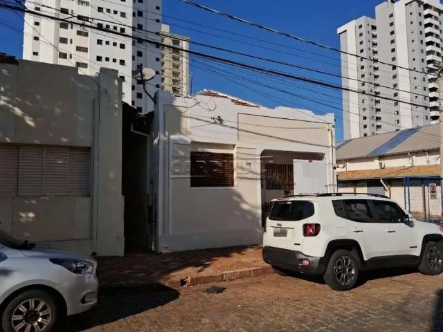 Casa / Sobrado para Venda em Araraquara/SP Centro 2 Quartos