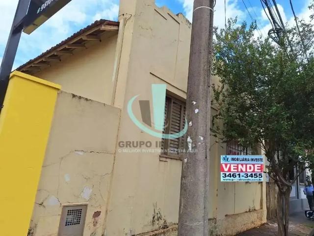 Casa / Sobrado para Venda em Araraquara/SP Centro 2 Quartos