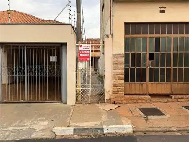 Casa / Sobrado para Venda em Araraquara/SP Centro 2 Quartos
