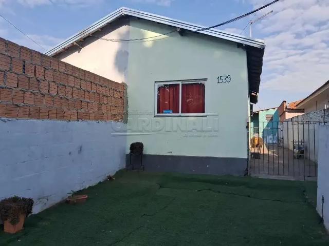 Casa / Sobrado para Venda em Araraquara/SP Centro 2 Quartos