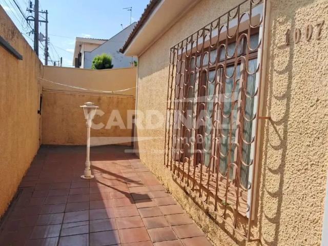 Casa / Sobrado para Venda em Araraquara/SP Centro 3 Quartos