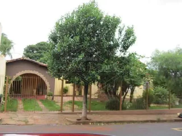 Casa / Sobrado para Venda em Araraquara/SP Centro 3 Quartos
