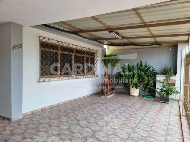 Casa / Sobrado para Venda em Araraquara/SP Centro 3 Quartos