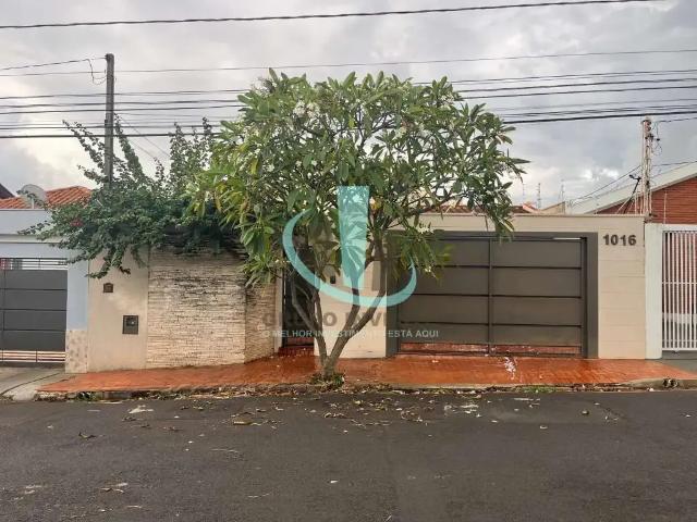 Casa / Sobrado para Venda em Araraquara/SP Centro 3 Quartos