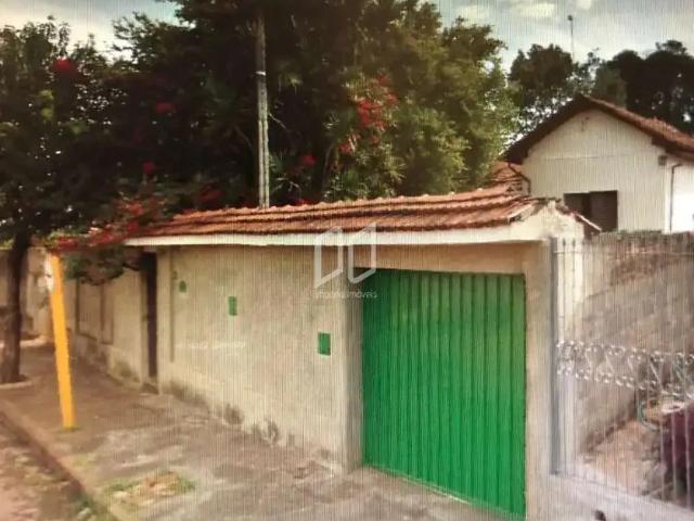 Casa / Sobrado para Venda em Araraquara/SP Centro 3 Quartos