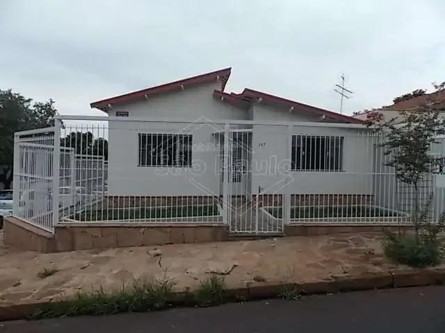 Casa / Sobrado para Venda em Araraquara/SP Centro 3 Quartos