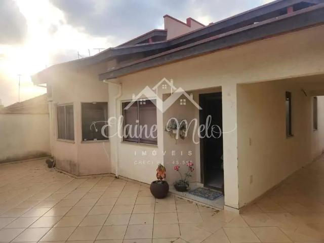 Casa / Sobrado para Venda em Araraquara/SP Centro 3 Quartos