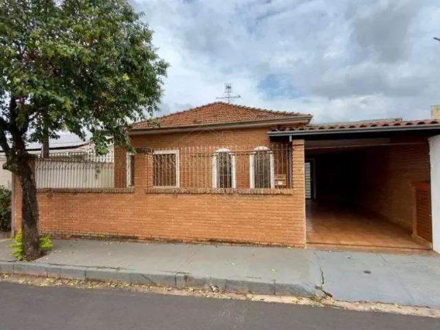 Casa / Sobrado para Venda em Araraquara/SP Centro 3 Quartos