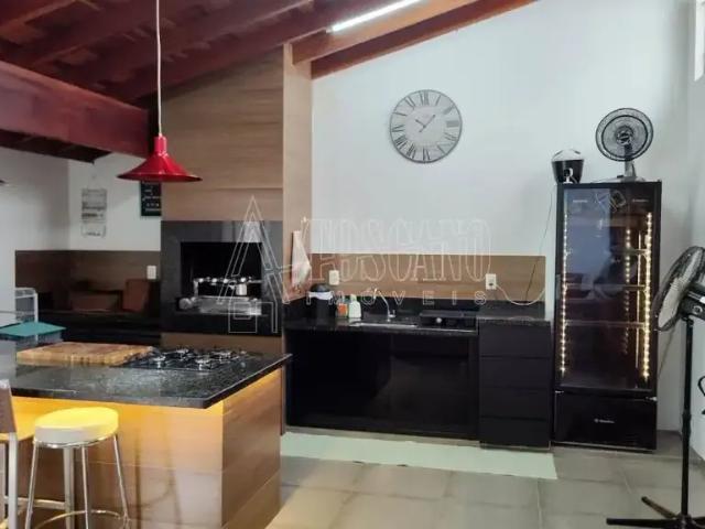 Casa / Sobrado para Venda em Araraquara/SP Centro 3 Quartos