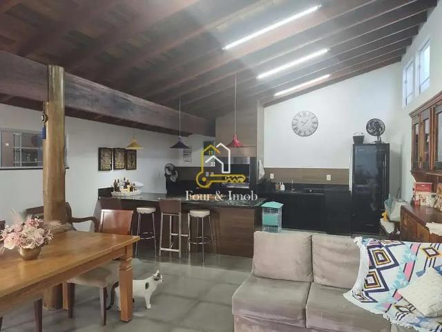 Casa / Sobrado para Venda em Araraquara/SP Centro 3 Quartos
