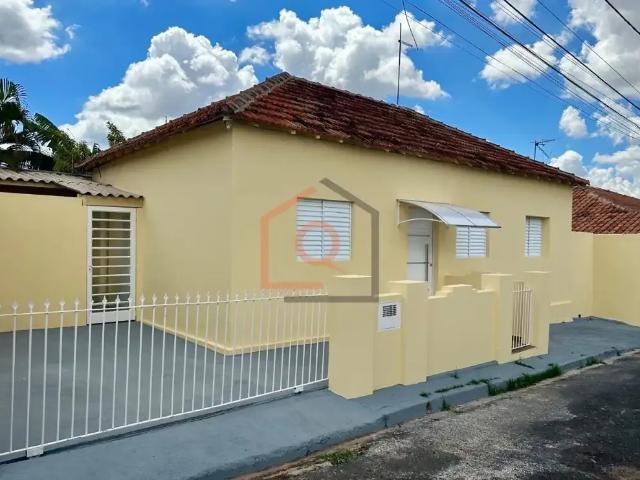 Casa / Sobrado para Venda em Araraquara/SP Centro 3 Quartos