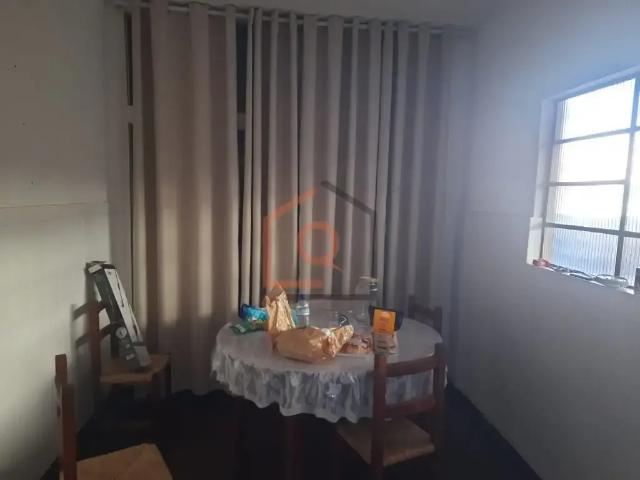 Casa / Sobrado para Venda em Araraquara/SP Centro 3 Quartos