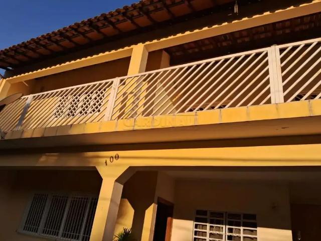 Casa / Sobrado para Venda em Araraquara/SP Centro 4 Quartos