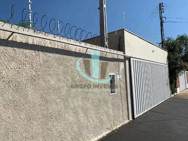 Casa / Sobrado para Venda em Araraquara/SP Centro 4 Quartos