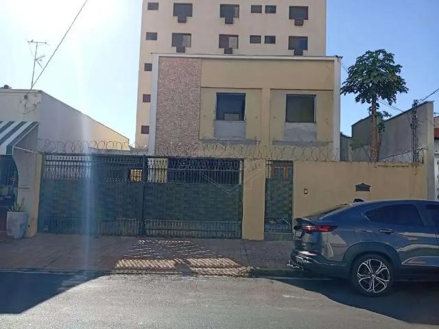 Casa / Sobrado para Venda em Araraquara/SP Centro 5 Quartos