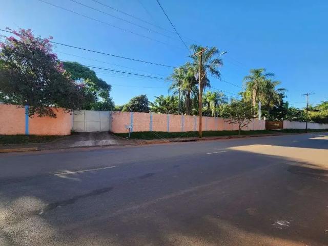 Casa / Sobrado para Venda em Araraquara/SP Chácara Flora Araraquara 3 Quartos