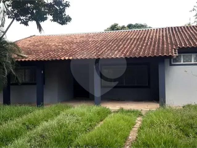 Casa / Sobrado para Venda em Araraquara/SP Cidade Jardim 4 Quartos