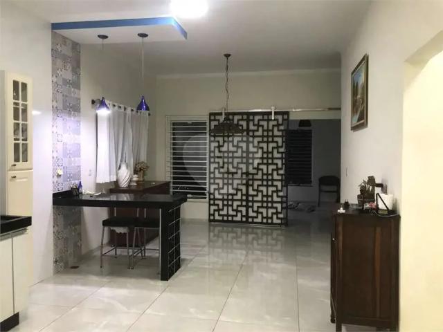 Casa / Sobrado para Venda em Araraquara/SP Cidade Jardim 2 Quartos