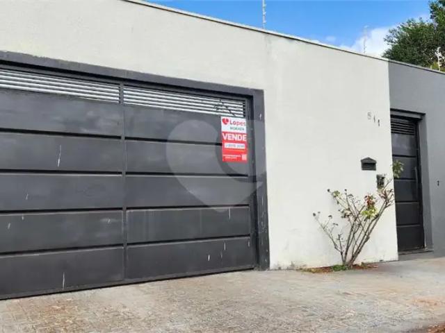 Casa / Sobrado para Venda em Araraquara/SP Cidade Jardim 3 Quartos