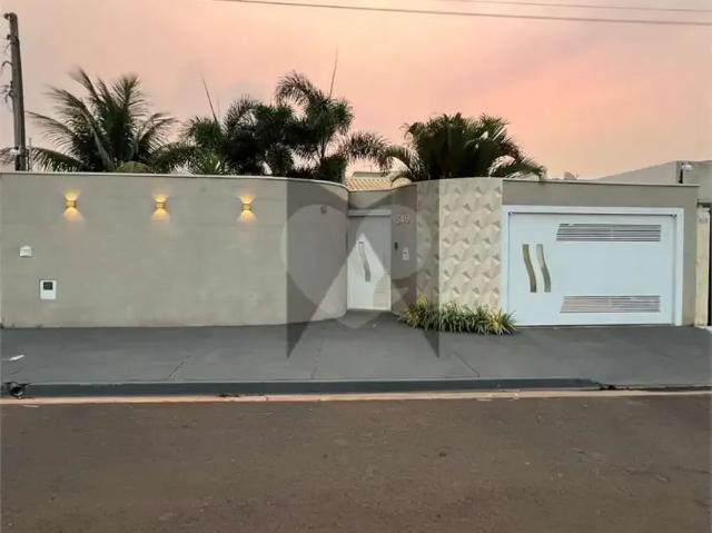 Casa / Sobrado para Venda em Araraquara/SP Cidade Jardim 3 Quartos