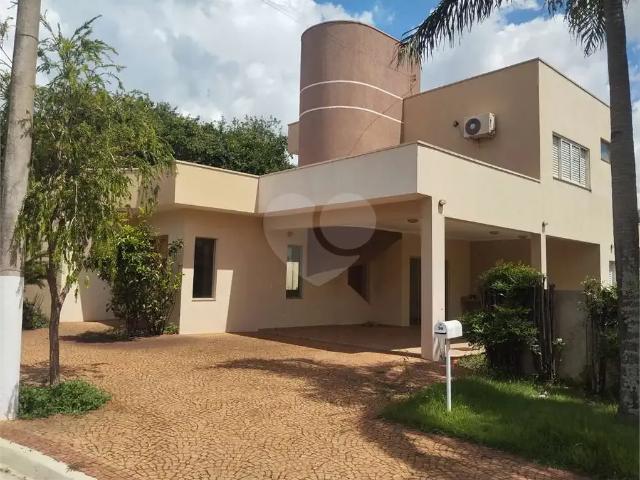 Casa / Sobrado para Venda em Araraquara/SP Altos do Jaraguá 4 Quartos