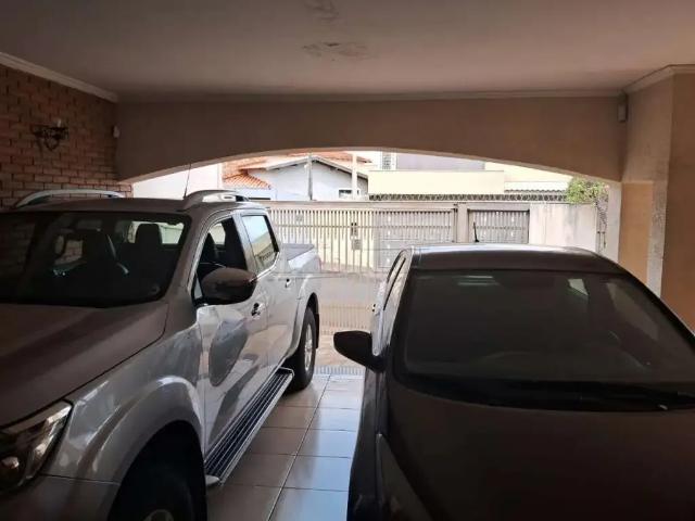 Casa / Sobrado para Venda em Araraquara/SP Jardim Nova América 5 Quartos