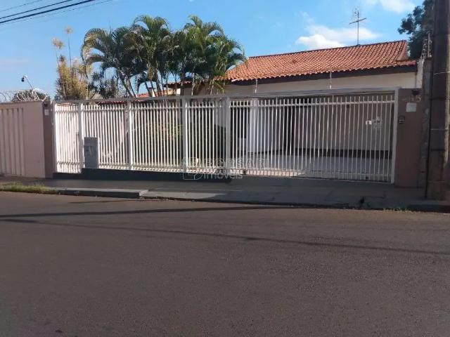 Casa / Sobrado para Venda em Araraquara/SP Jardim Nova América 3 Quartos