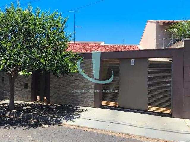 Casa / Sobrado para Venda em Araraquara/SP Jardim Aclimação 3 Quartos