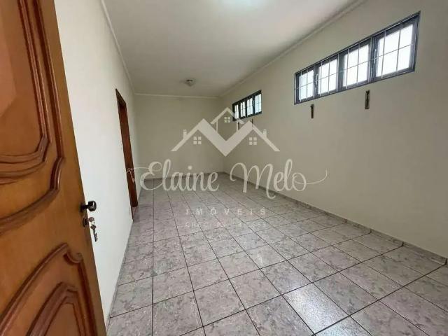 Casa / Sobrado para Venda em Araraquara/SP Jardim Ártico 3 Quartos
