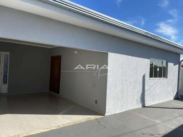 Casa / Sobrado para Venda em Araraquara/SP Jardim Ártico 3 Quartos