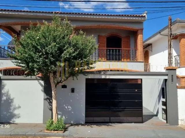 Casa / Sobrado para Venda em Araraquara/SP Jardim Ártico 3 Quartos