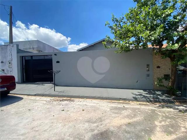 Casa / Sobrado para Venda em Araraquara/SP Jardim Boa Vista II 2 Quartos