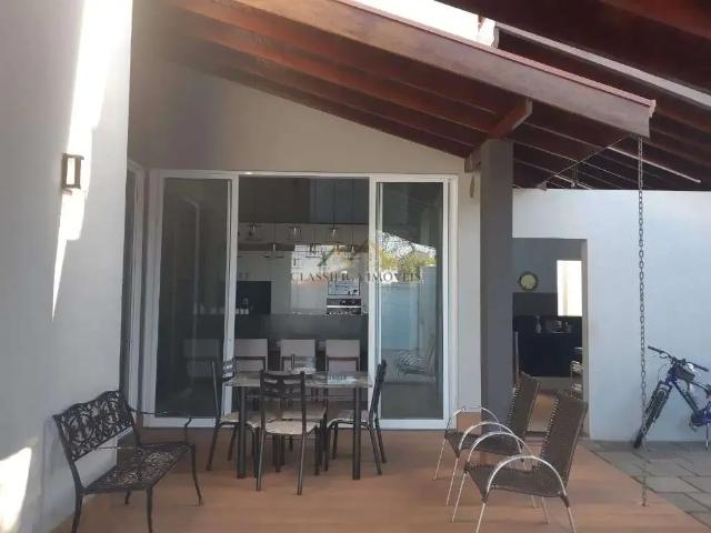 Casa / Sobrado para Venda em Araraquara/SP Jardim Botânico 3 Quartos
