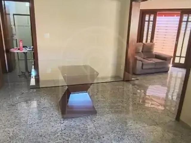 Casa / Sobrado para Venda em Araraquara/SP Jardim Botânico 3 Quartos