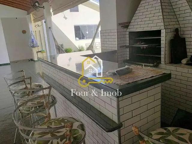 Casa / Sobrado para Venda em Araraquara/SP Jardim Brasil Vila Xavier 4 Quartos