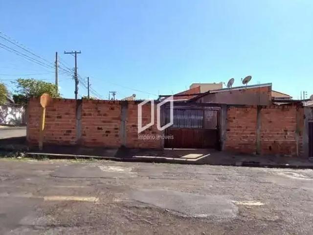 Casa / Sobrado para Venda em Araraquara/SP Jardim Brasil Vila Xavier 4 Quartos