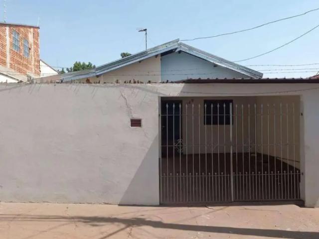 Casa / Sobrado para Venda em Araraquara/SP Jardim Brasil Vila Xavier 2 Quartos