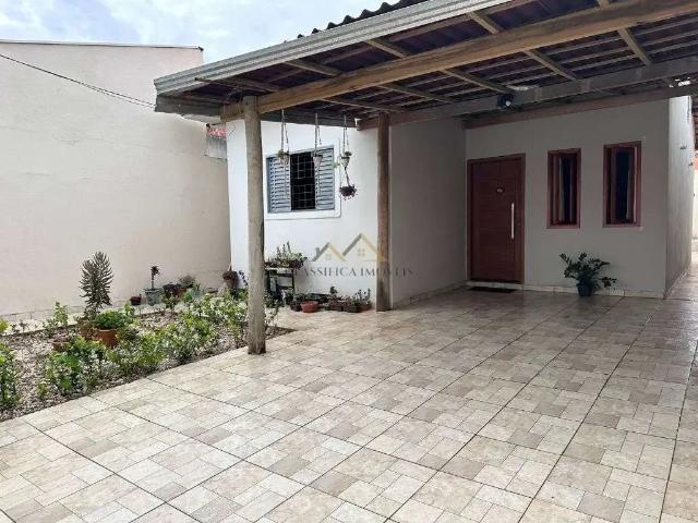 Casa / Sobrado para Venda em Araraquara/SP Jardim Brasil Vila Xavier 3 Quartos