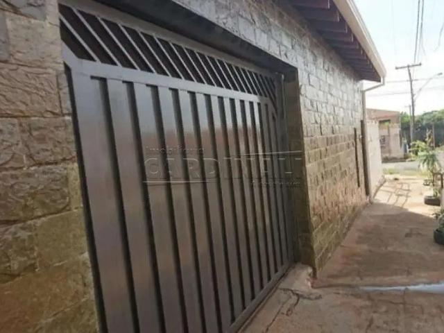 Casa / Sobrado para Venda em Araraquara/SP Jardim Brasil Vila Xavier 3 Quartos