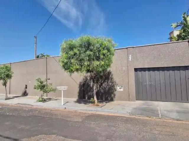 Casa / Sobrado para Venda em Araraquara/SP Jardim Brasília 3 Quartos