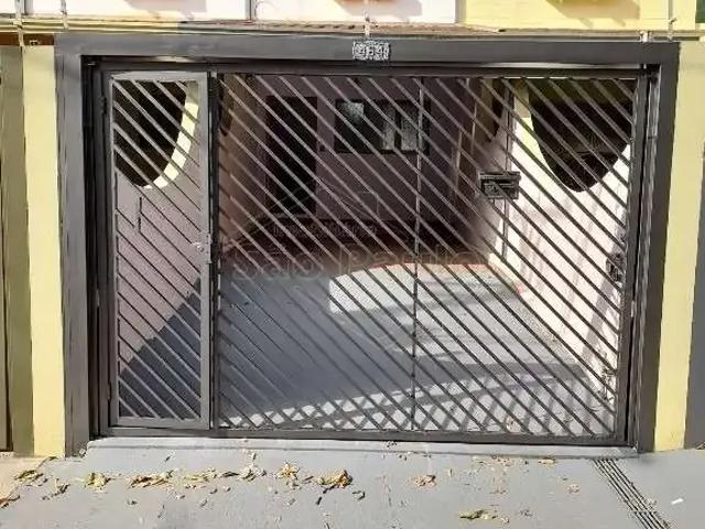 Casa / Sobrado para Venda em Araraquara/SP Jardim Califórnia 2 Quartos