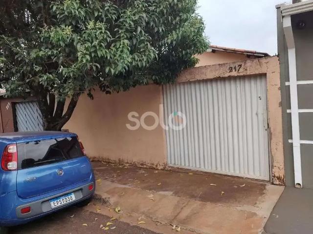Casa / Sobrado para Venda em Araraquara/SP Jardim Dumont 2 Quartos