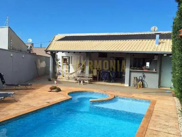 Casa / Sobrado para Venda em Araraquara/SP Jardim das Estações Vila Xavier 3 Quartos