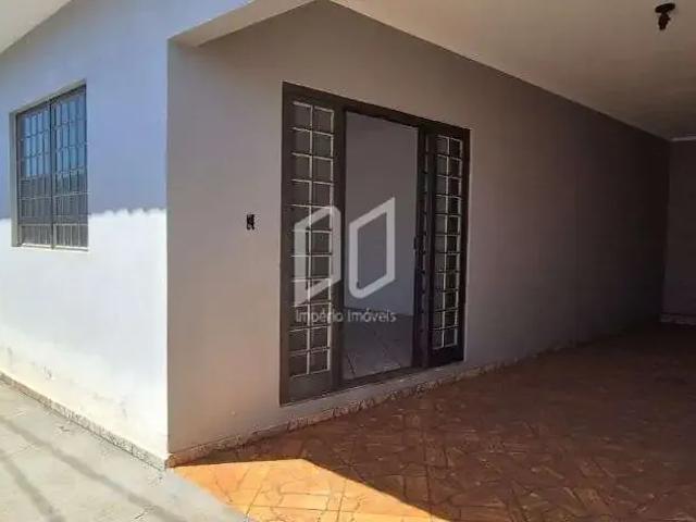 Casa / Sobrado para Venda em Araraquara/SP Jardim do Carmo 3 Quartos