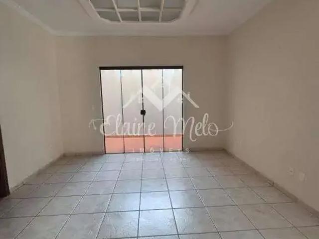 Casa / Sobrado para Venda em Araraquara/SP Jardim dos Flamboyants 3 Quartos