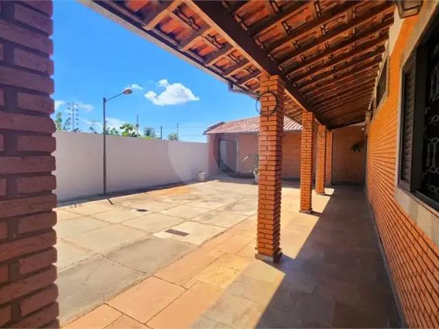 Casa / Sobrado para Venda em Araraquara/SP Jardim Europa Vila Xavier 3 Quartos
