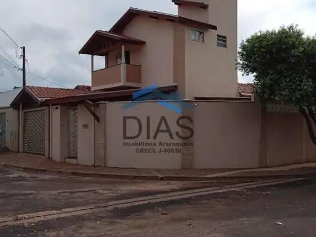Casa / Sobrado para Venda em Araraquara/SP Jardim Gardênias 3 Quartos