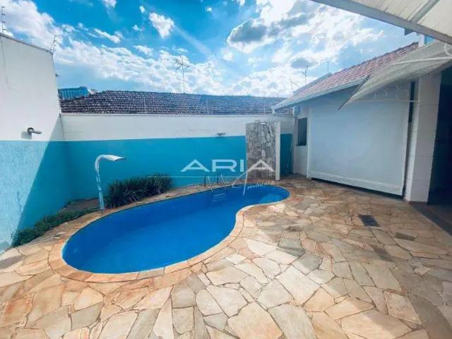 Casa / Sobrado para Venda em Araraquara/SP Jardim Primavera 4 Quartos