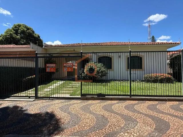 Casa / Sobrado para Venda em Araraquara/SP Jardim Primavera 3 Quartos