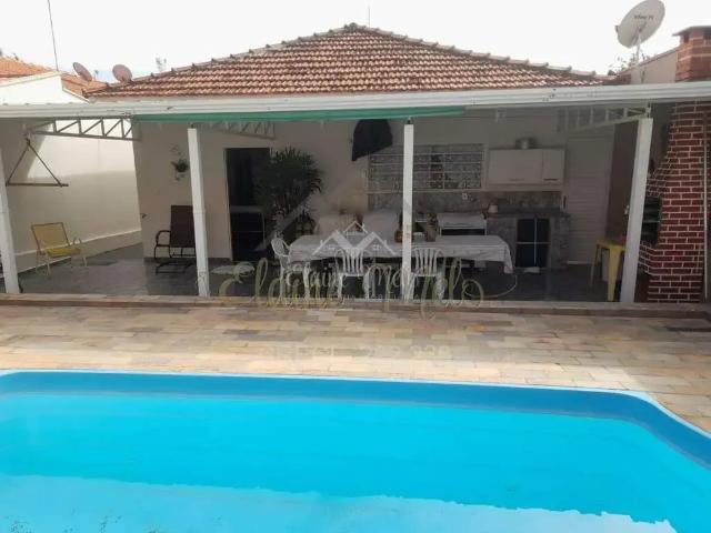 Casa / Sobrado para Venda em Araraquara/SP Jardim Quitandinha 2 Quartos